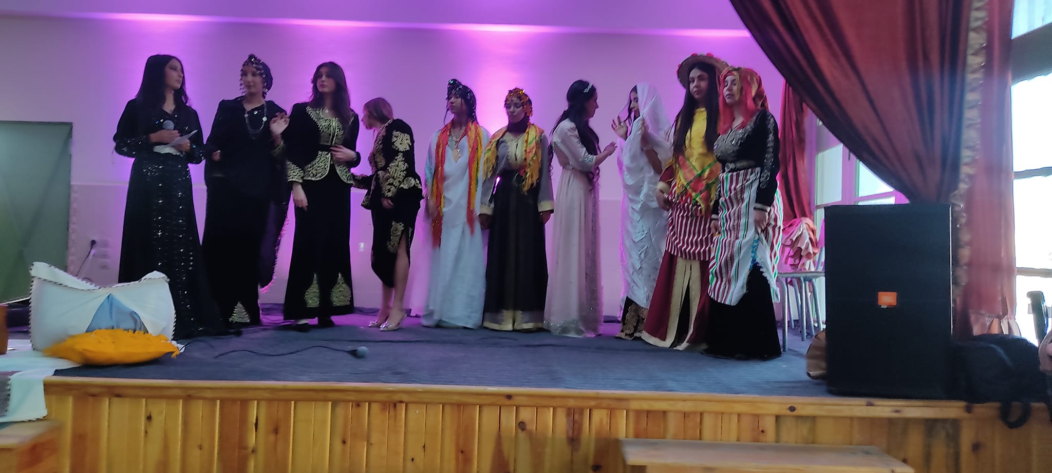 حتى احنا اندشنو ماشي غي هما اللي ايدشنو.... - OujdaCity