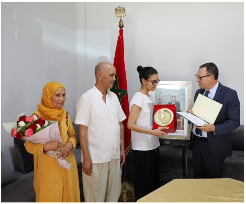 Hommage aux enseignants et à la brillantissime Leila Sahbaoui. - OujdaCity